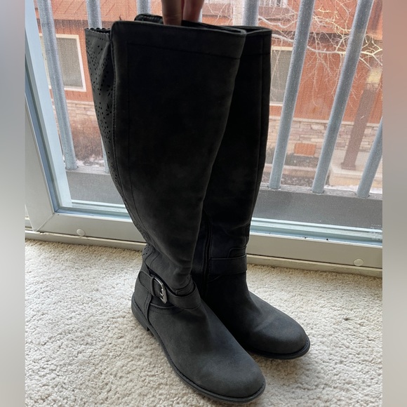 JustFab | Shoes | Gray Riding Boots Barely Worn | Poshmark